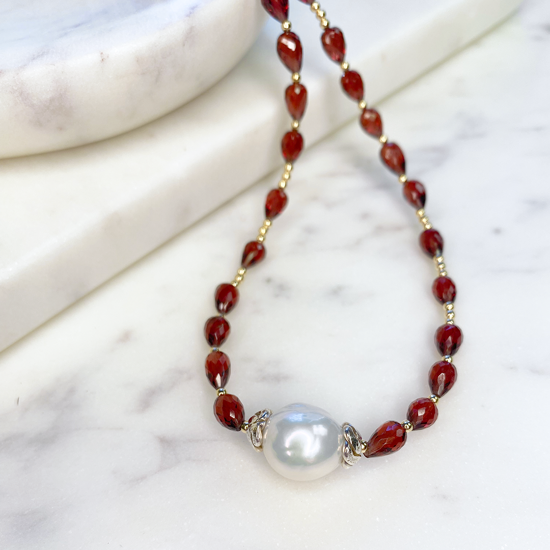 Garnet & Freshwater Pearl Necklace – Pancharmbracelets